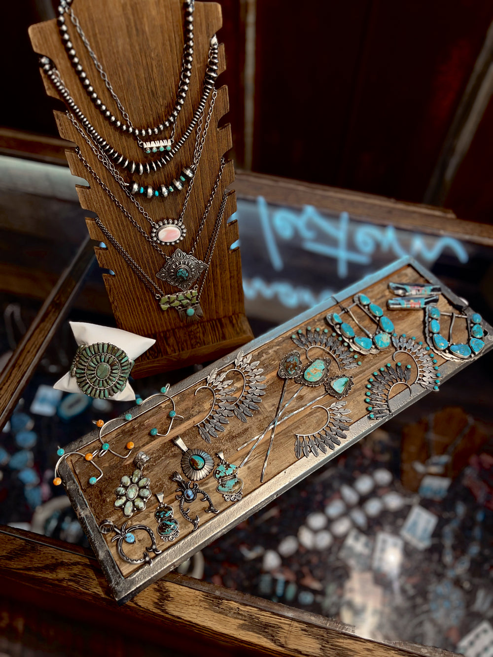 Wiseman’s & Johnny’s – Wiseman’s Western