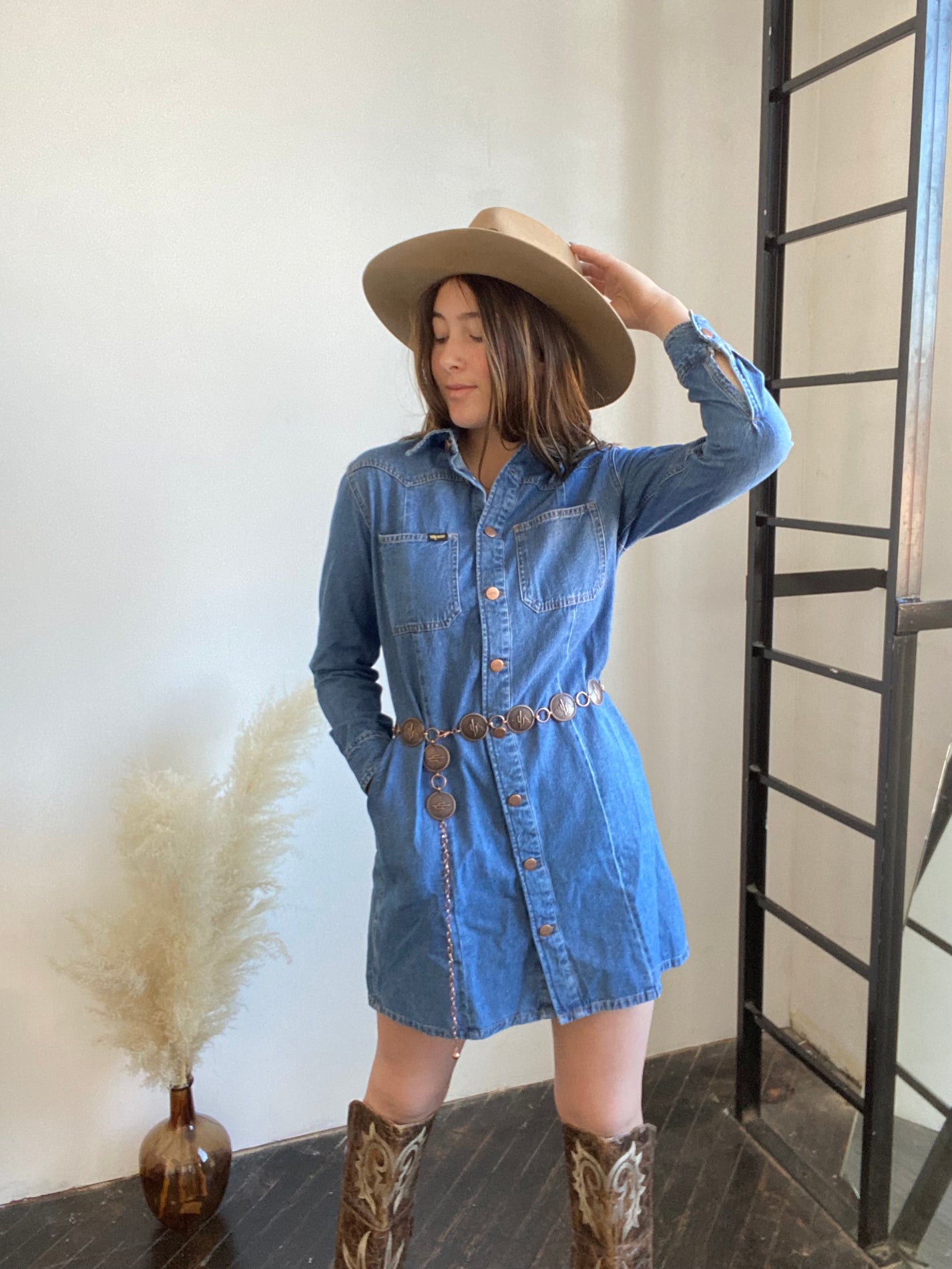 Final Sale Wrangler Beth Button Dress – Wiseman’s Western