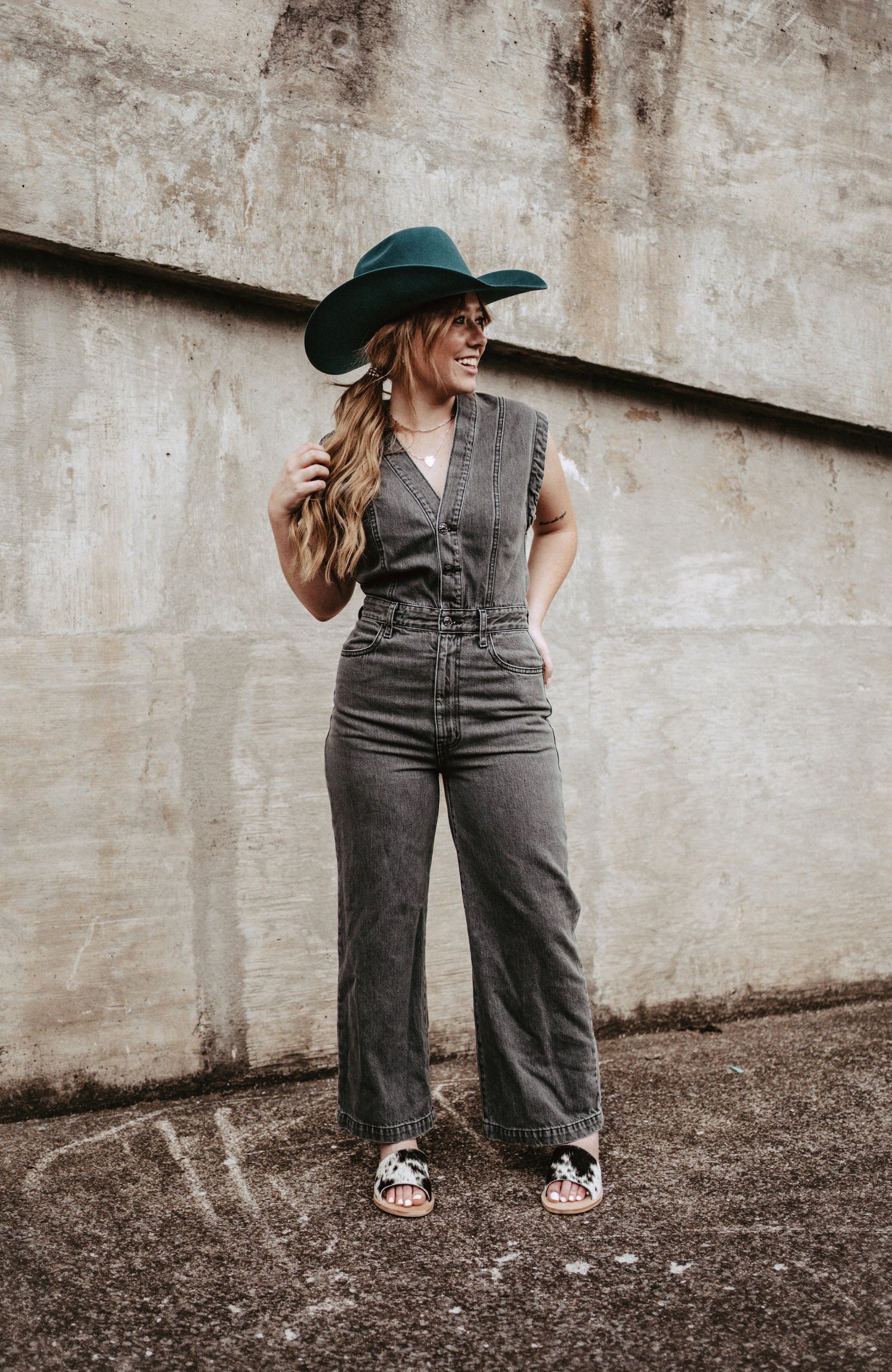 Wiseman’s & Johnny’s – Wiseman’s Western